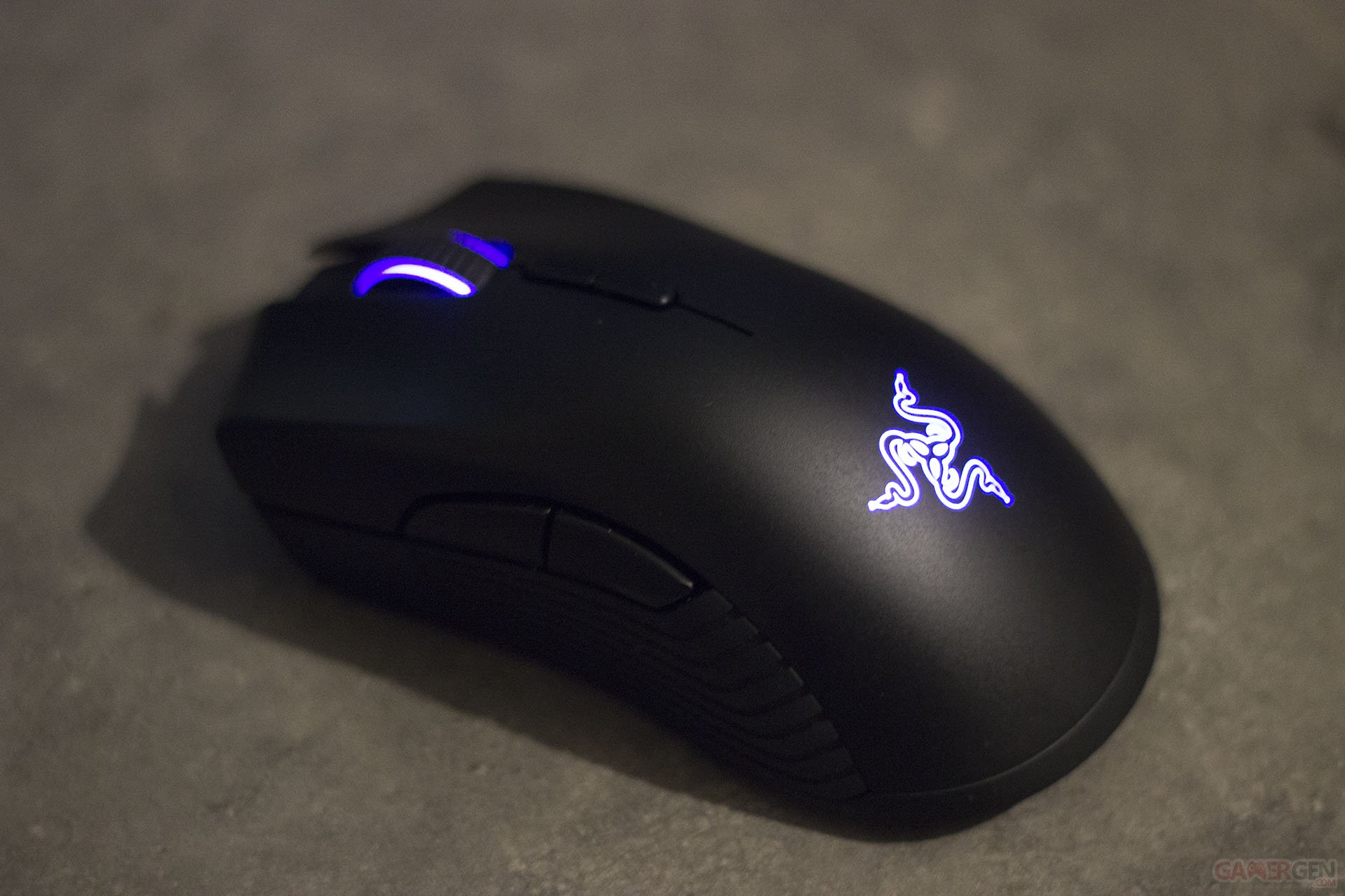 TEST - Razer Mamba Wireless : une souris sans fil avec une grande ...